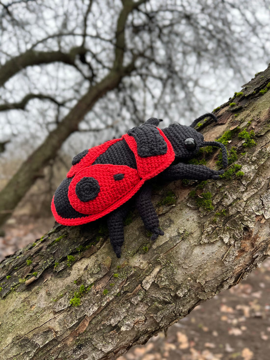 Red Firebug Crochet Pattern, True Bug Amigurumi Tutorial in English – Tumannart