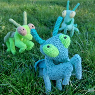 Praying Mantis Crochet Pattern, Amigurumi Praying Mantis Tutorial ...